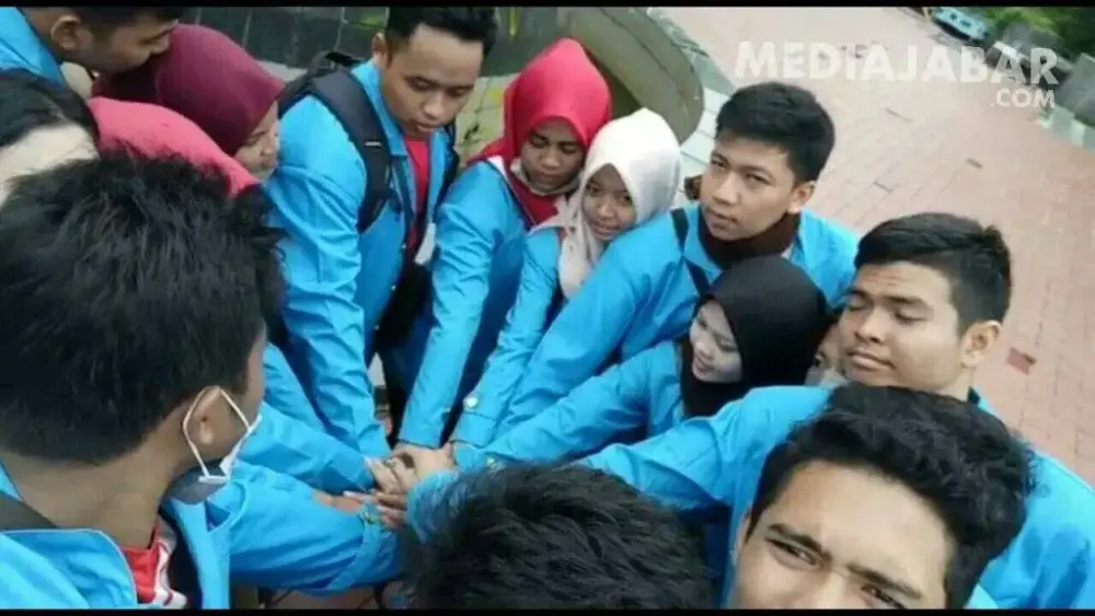 BEM Fakultas Hukum Unsub Galang Dana Untuk Korban Gempa Tasikmalaya ...