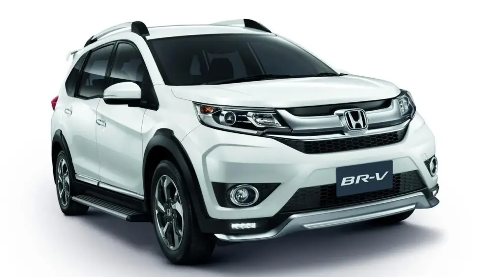 Kenalan Lebih Dekat dengan Honda BRV, Si Gagah yang Irit dan Nyaman ...